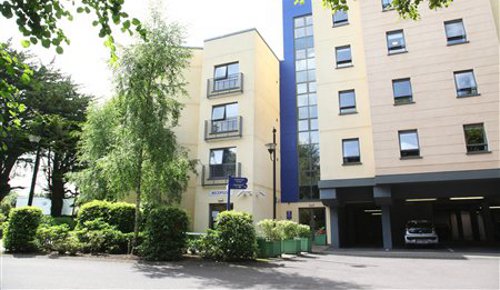 Cheap B&B and self catering accommodation in Cork | University Rooms